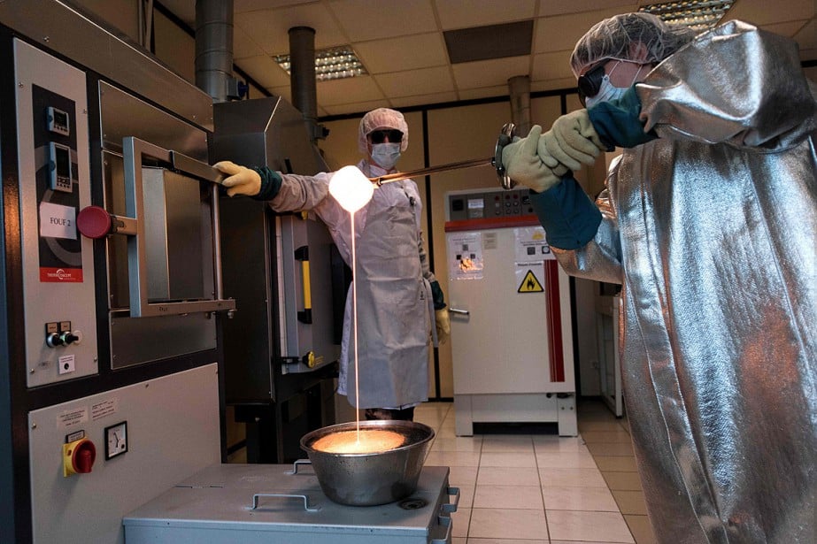 Noraker fills bone deficits using its bioactive glass - News - French ...